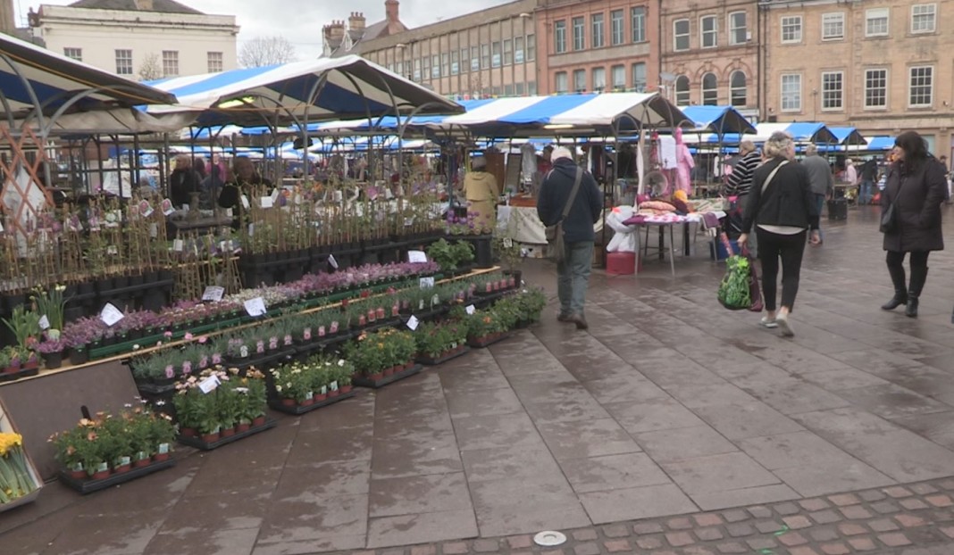 Relaunched £100k Mansfield Market divides opinion – Notts TV News | The ...
