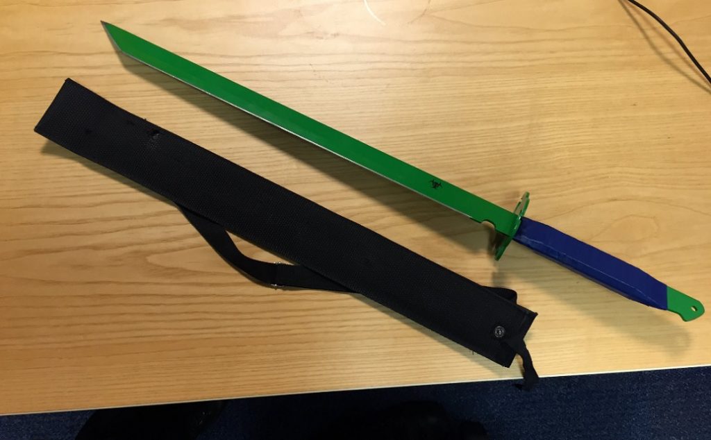 Nottinghamshire police officer seizes 28 inch sword | Notts TV News ...