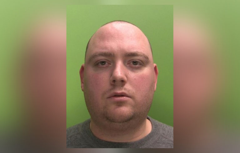 Jail for Notts gang which smuggled drugs and cash in hidden car ...