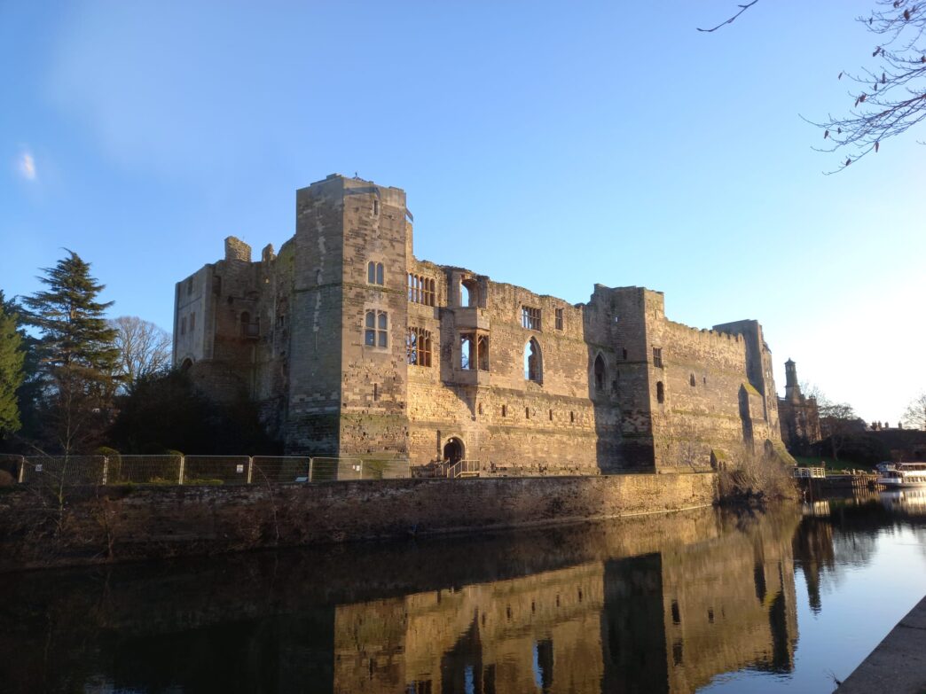 Newark Castle gatehouse restoration labelled ‘absolute must for the ...