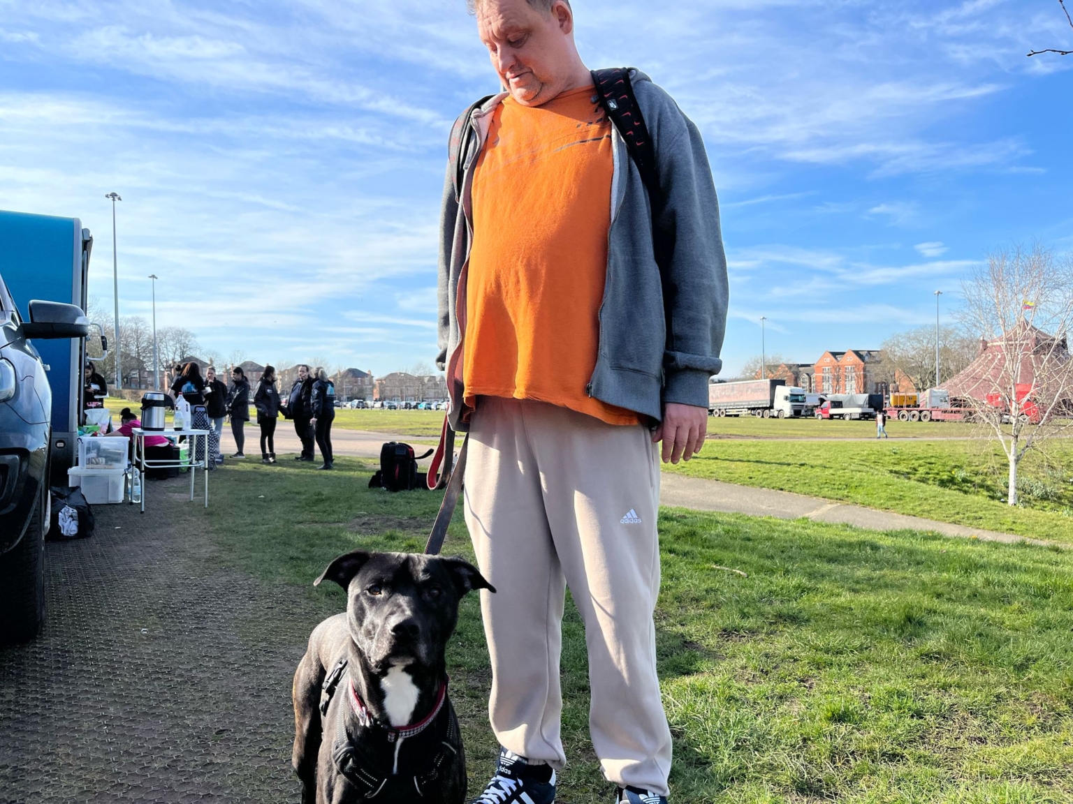 Mobile vet clinic providing free care for pets of Nottingham people on ...